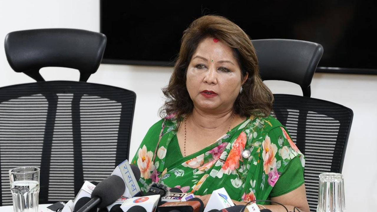 Arzu Rana Deuba ‣ Biography, Age, Career, Family, Net worth