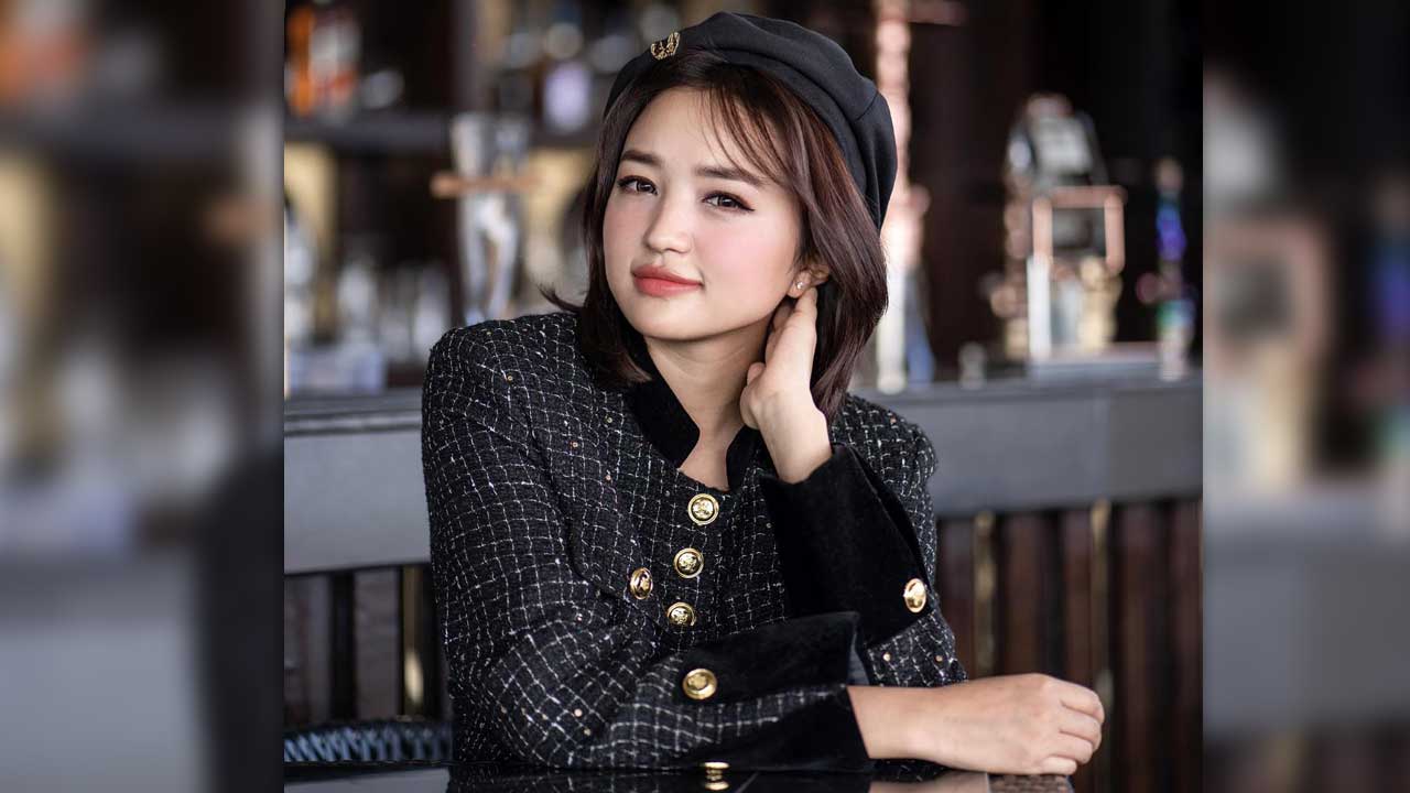 Alisha Rai ‣ Biography, Age, Height, Movies, Relation, Fam..