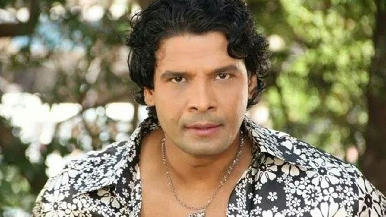 Biraj Bhatta ‣ Biography, Age, Son, Wife, Net worth, Movies